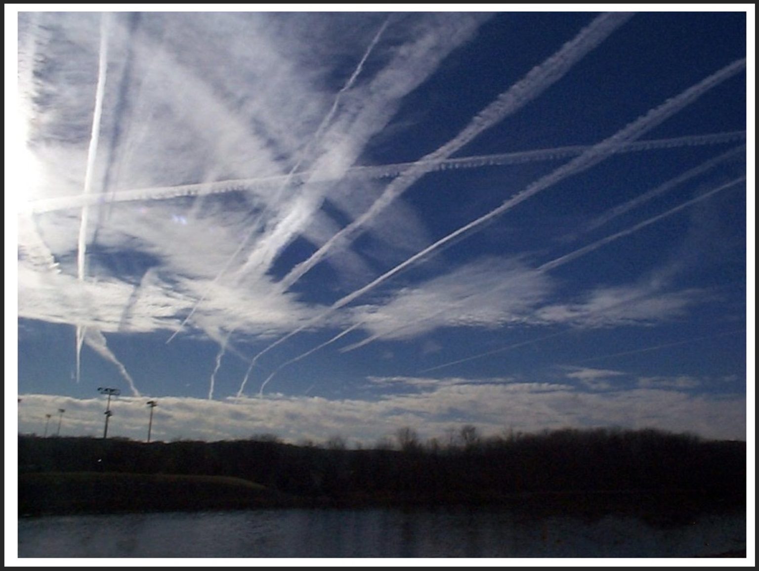 Chemtrails or Contrails? - CO2 Coalition